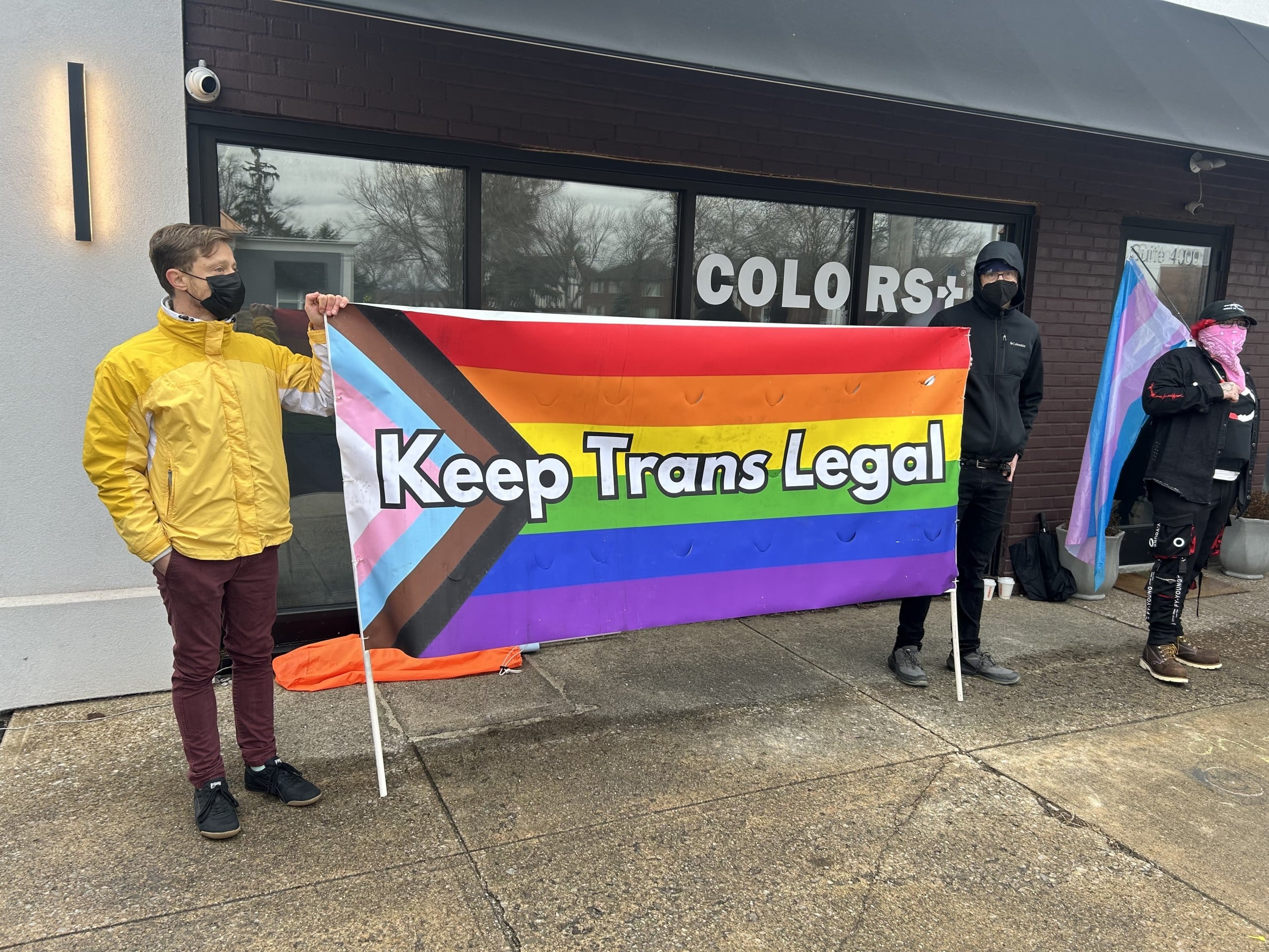 LGBTQ+ Ohioans host events to celebrate 2024 Transgender Day of ...