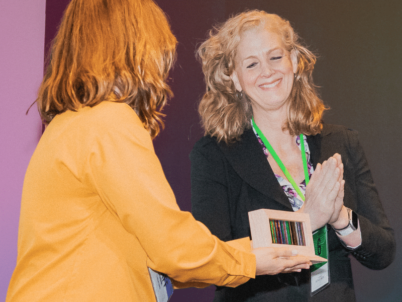 Megan Mitchell Sits Out & Proud Behind Cincinnati's WLWT-TV News Desk ...